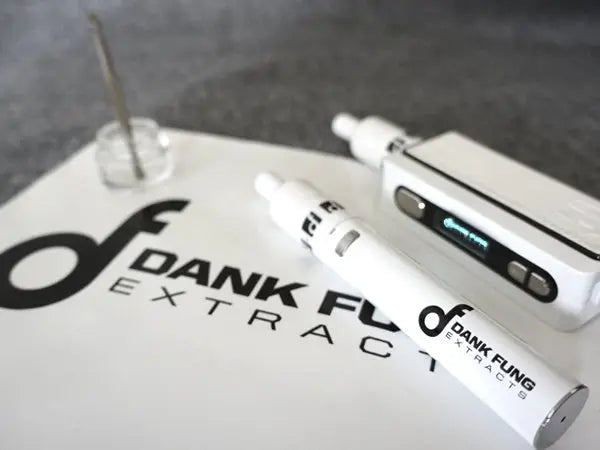 Heat-Resistant SILICONE MAT White Color - DVT Swag – Dank Vape Tech