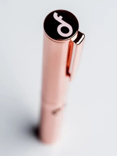 Experience Luxury vape with The Executive Vaporizer – Dank Vape Tech